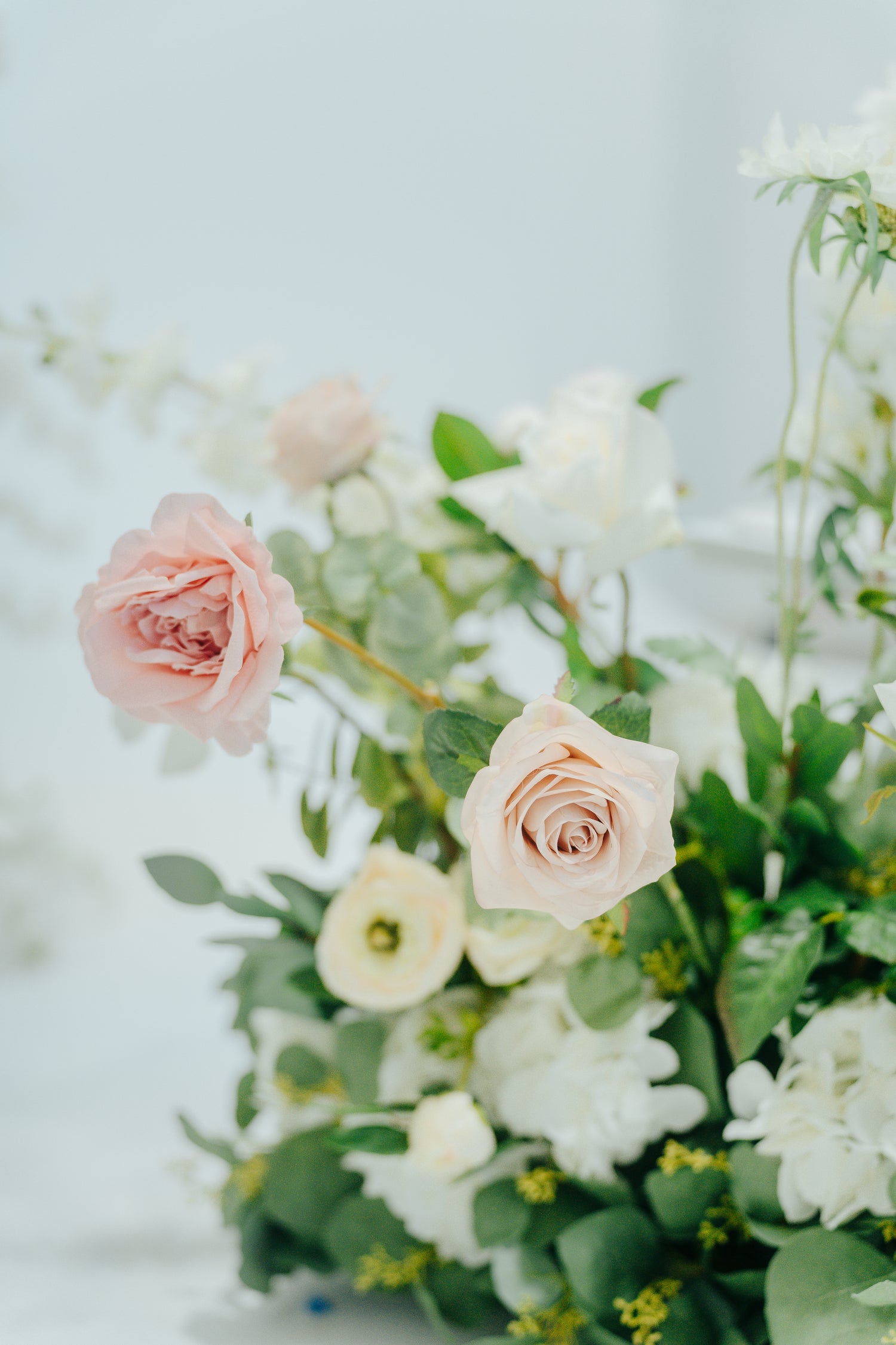 ARCH & AISLE RENTALS l Los Angeles Silk Floral Arch Rental Company ...